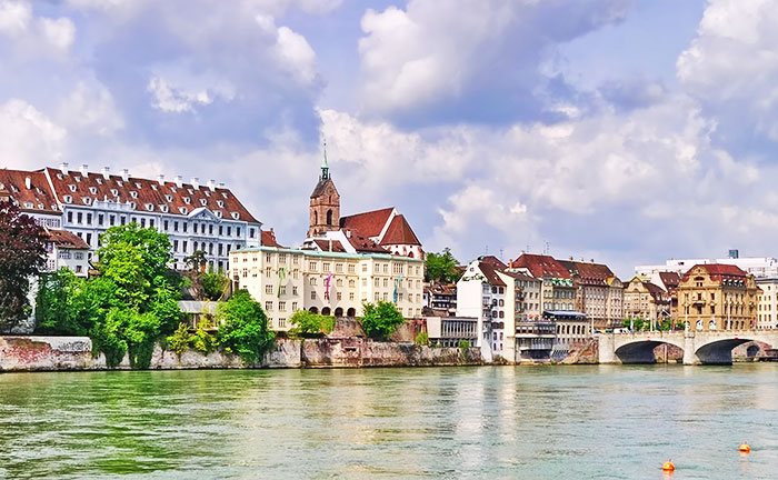 Explore Switzerland by train with TGV Lyria and ICE